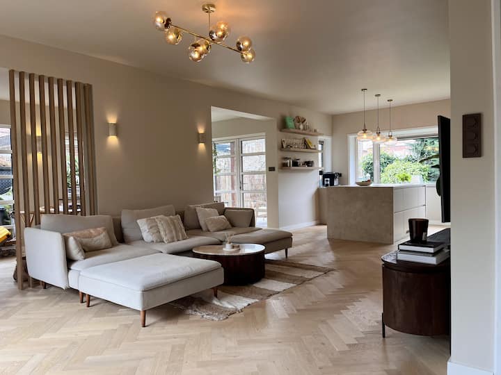 Luxueus Huis Met Ruime Tuin Nabij Strand & Stad - 