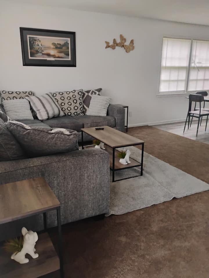 Second Home Apartment - Orangeburg, SC