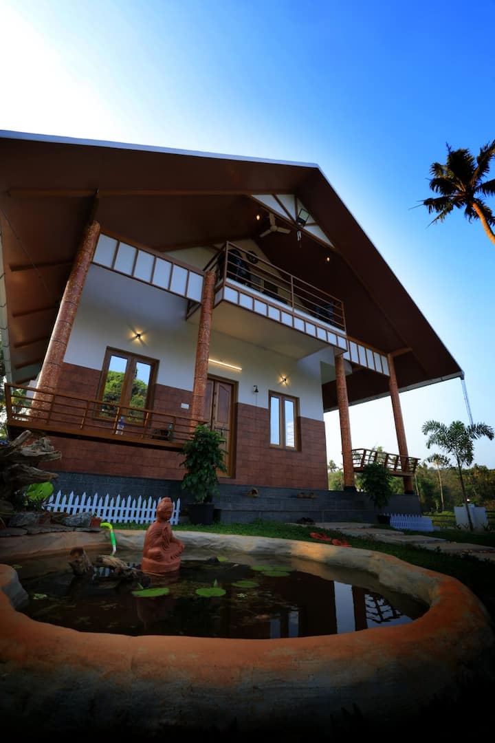 Kalapurakkal Paddyview Villa | Private Pool Stay - Kodungallur