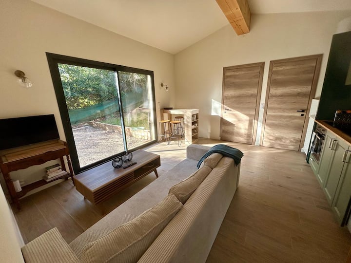 ÉCrin De Charme Provençal Avec Jardin Privatif. - Valbonne