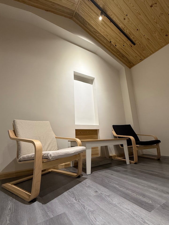 台南學甲鄉間的三合院,遠離喧囂的城市,鄉下享受寧靜的時光。 - 善化區