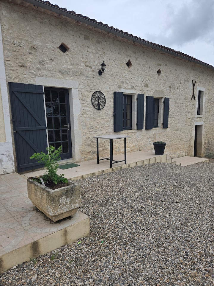 Nouveau* Gîte Trois Pierres - Gironde