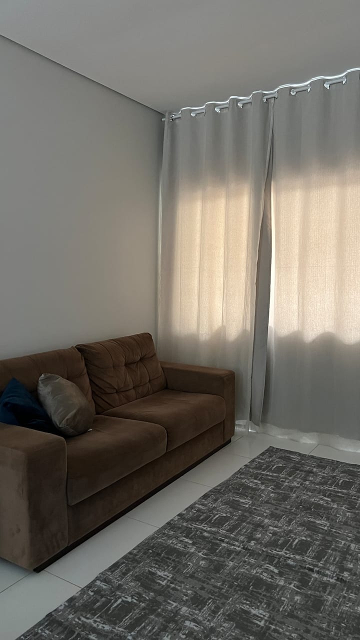 Apto Com Suíte • Próx. Centro E Faculdade - Sorriso