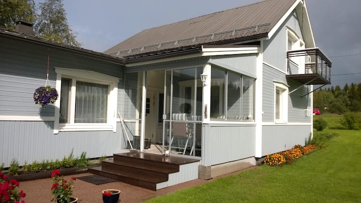 Tilava Omakotitalo Tornionjokilaaksossa - Ylitornio