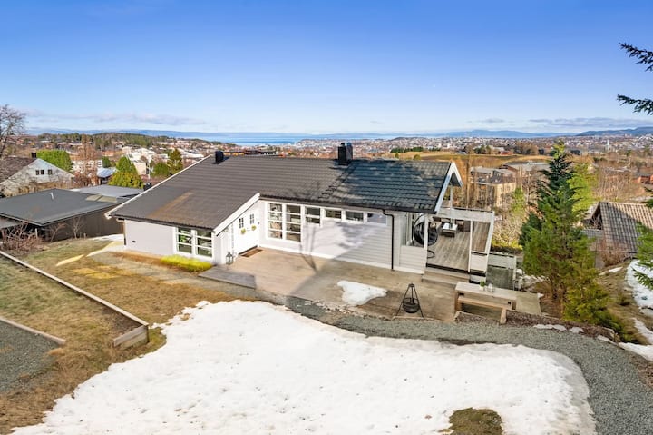 Stor Enebolig Med Byutsikt - 3 Soverom Og 2 Bad - Trondheim