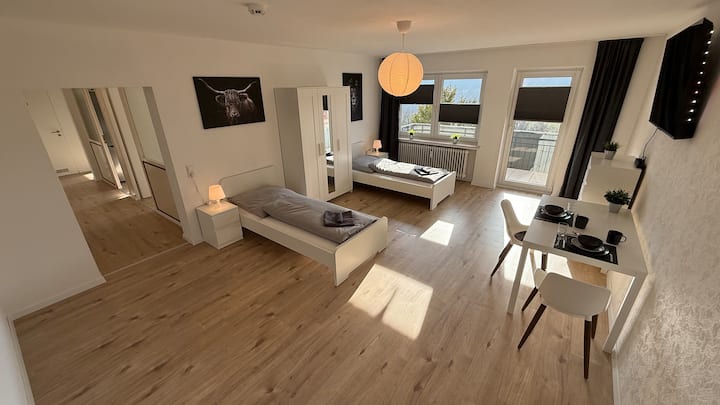 Gna02.01 - Modern With 5 Beds, Balcony And Parking - Halver