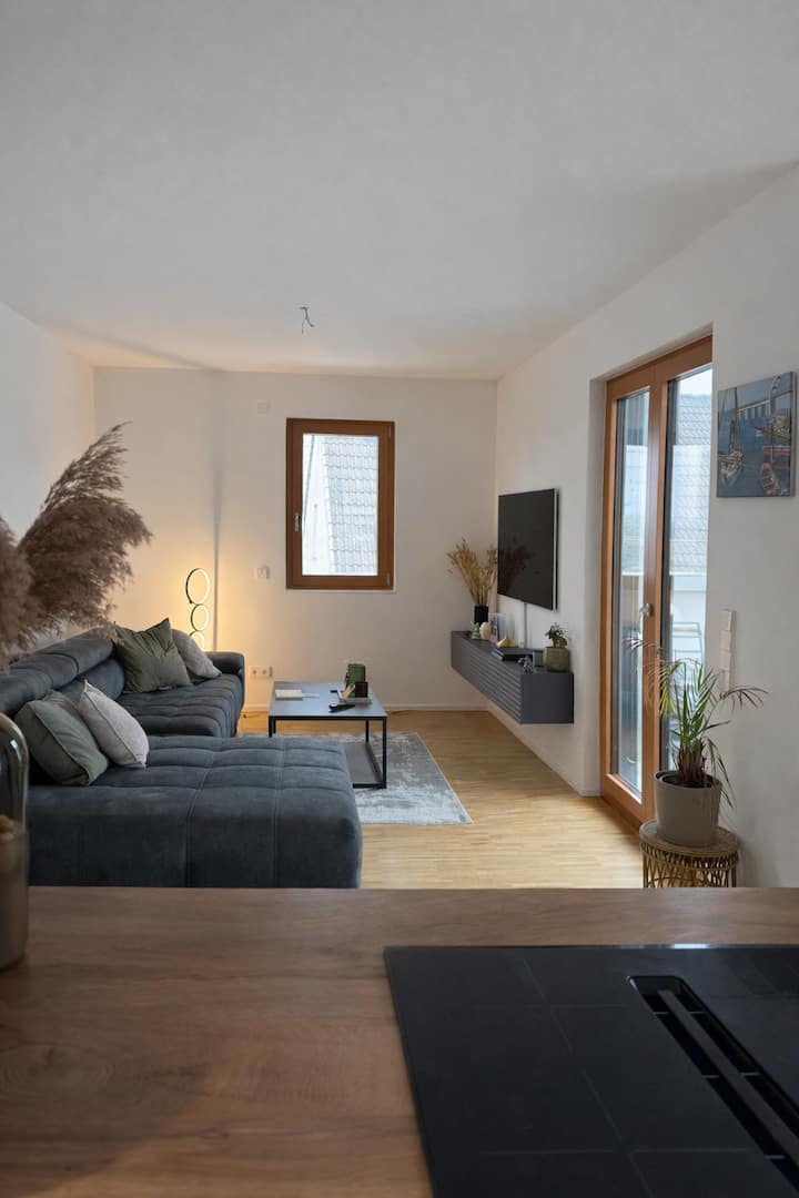 Stilvolles Und Modernes Penthouse In Edenkoben - Sankt Martin