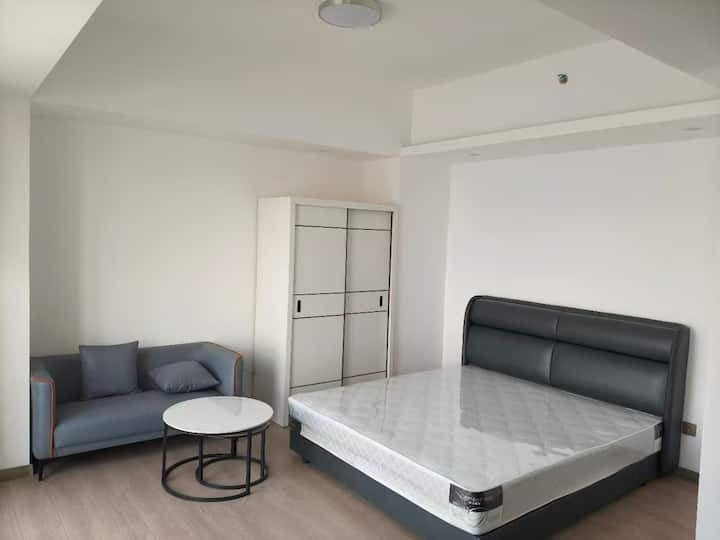 Arctic Explorer Base In Inuvik - Inuvik