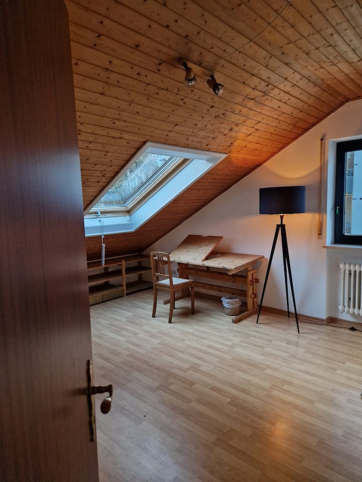 House In A Quiet Residential Area - Múnich