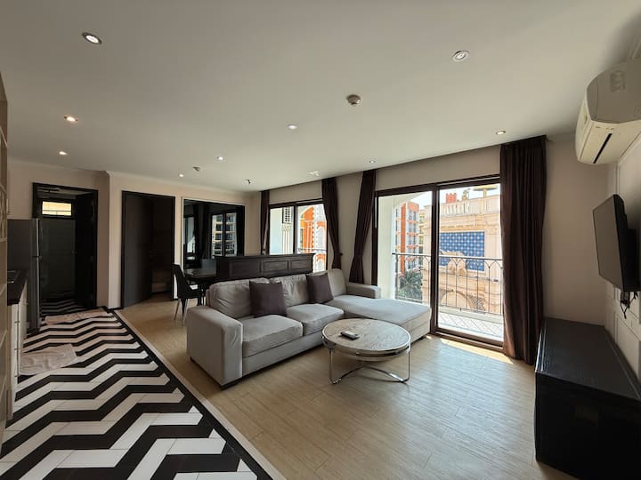 Venetian Signature Condo Resort - Thailand