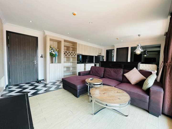 Venetian Signature Condo Resort - Thailand