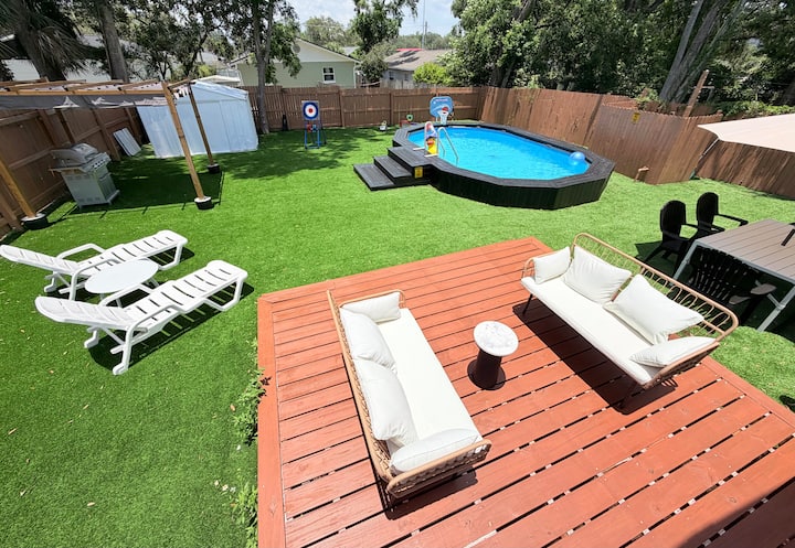 The Beautiful Boutique 3bed Pool Oasis - Tampa, FL