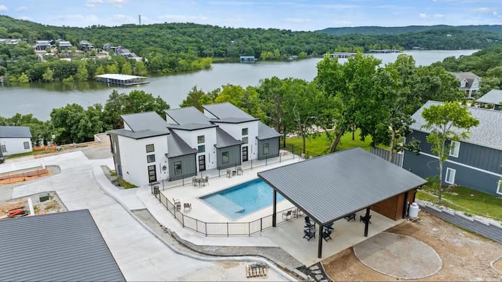 Lake Condo #5 The Dash - Shell Knob, MO