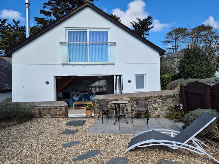 Spacious, Tranquil Luxury 1 Bedroom Cottage - Bude