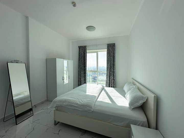 Entire-1 Bedroom Family Apartment In Oasis Towers - Sharjah