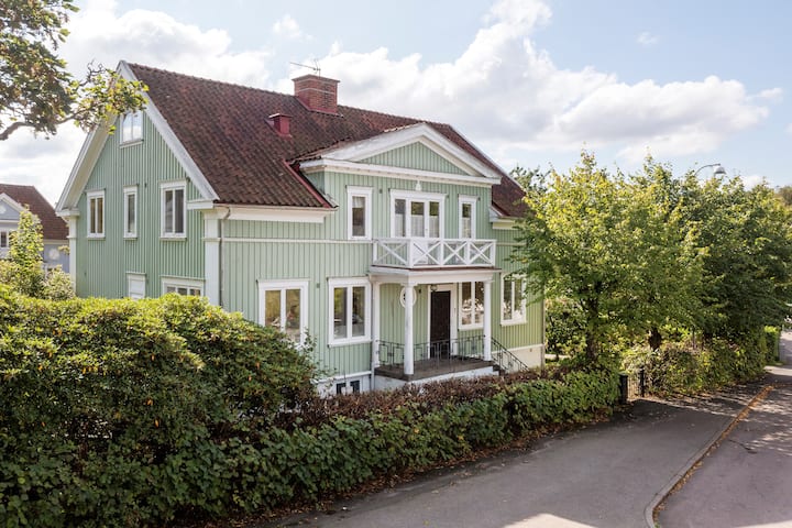 Family & Worker Accommodation Near Liseberg - Göteborg