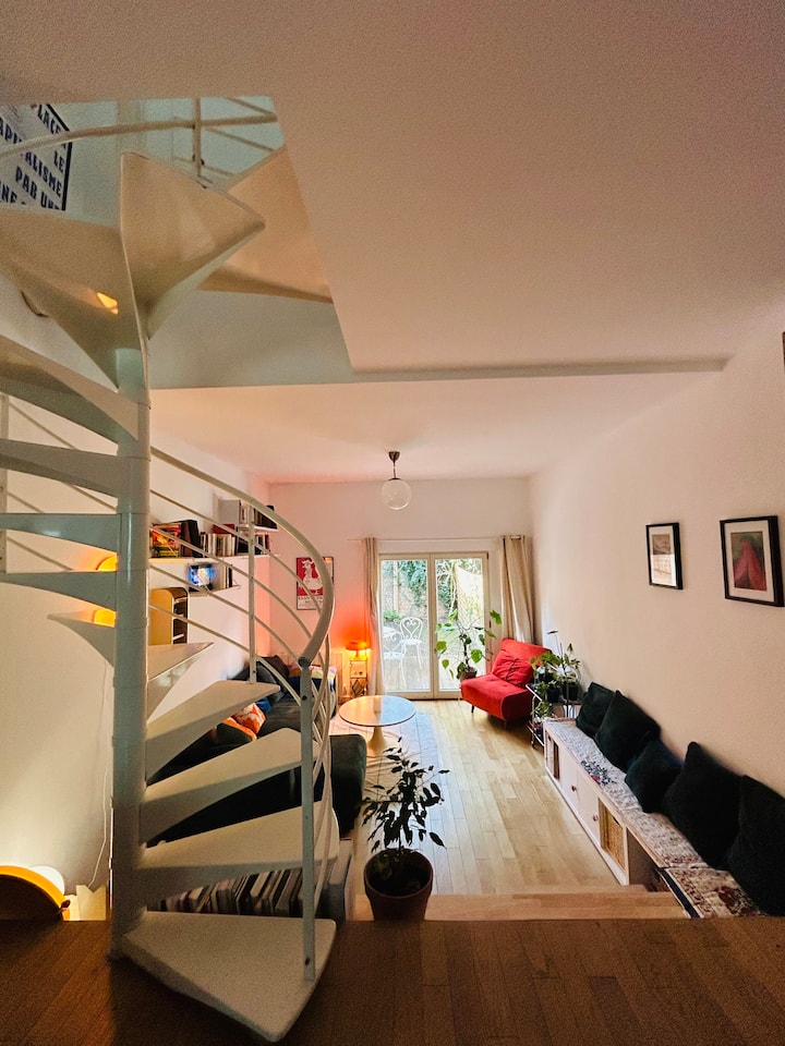 Maisonnette De Charme Calme Avec Jardin - Bagnolet