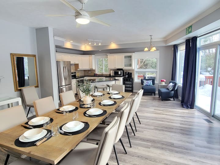 Ski Chalet W/ Hot Tub & Mountain Views - Collingwood