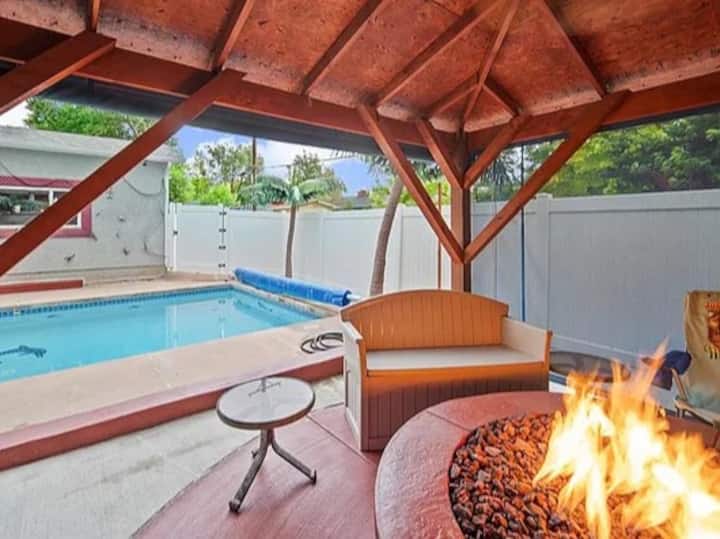 Aloha Springs Pool Retreat - Colorado Springs, CO