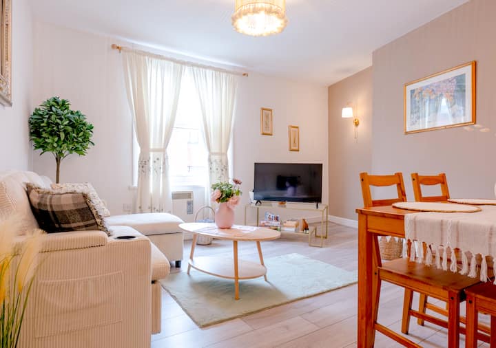 A Cosy Corner 2bed Flat In Town Centre - Reading