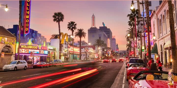 Glam 2br Apt With Iconic View Of Hollywood Sign - Los Angeles, CA