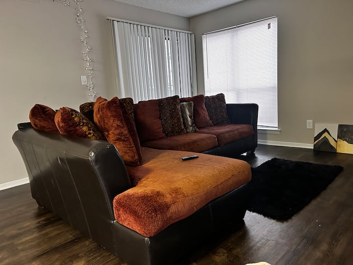 Cozy Cordova Hideaway - Germantown, TN