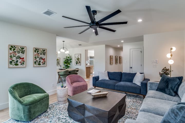 La Fleur Chateau 4b 2b Duplex King Pet Friendly - Richardson, TX