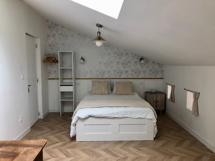 Chambre Confortable Dans Colocation Séniors - Bourgneuf-en-Retz