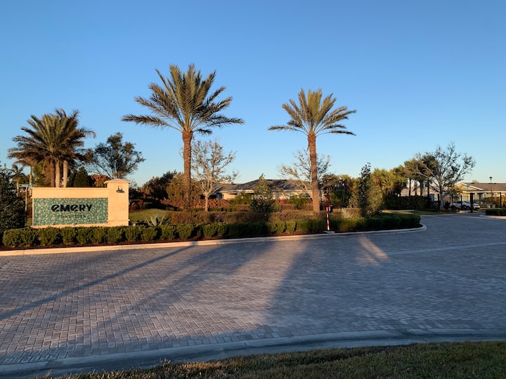 Luxury (Non-smoking) Home @ “Emery” By Mattamy - Port St. Lucie, FL