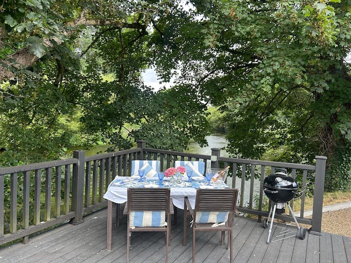 Charming Riverside Cottage On The River Liffey - Naas
