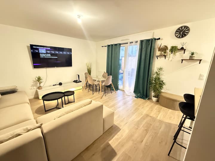Maison Cosy Avec Jardin Et Terrasse Proche Paris - Maule