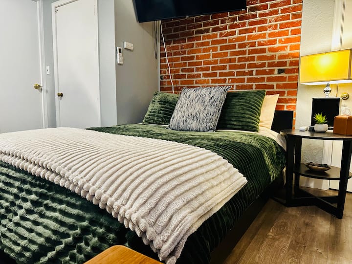 *Perfect For 2:mins To Bsu/dt/airprt/hospitals - Boise, ID