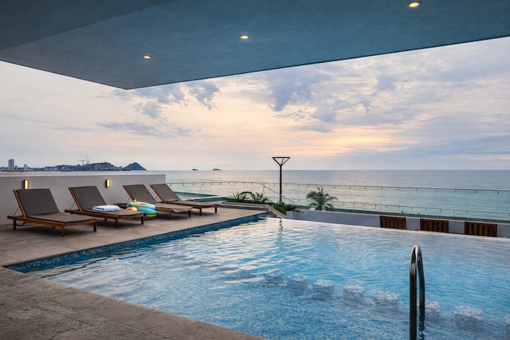 Condo Premium - Malecón | Vista Al Mar | Grupos 6+ - Mazatlán