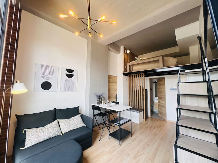 New!, Modern Loft With Mezzanine | Cozy & Unique - Cota