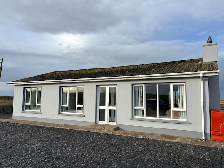 Seaside Bungalow Retreat - Kilkee