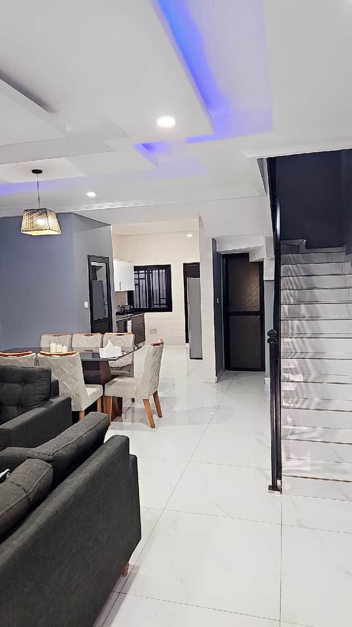 Hilol At Yoyo Kunda  3 Bedroom Ensuite Apartment - Gambia