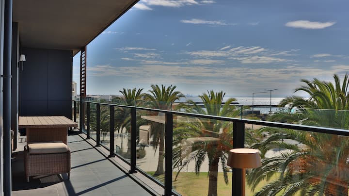 Beach Paradise - Werribee