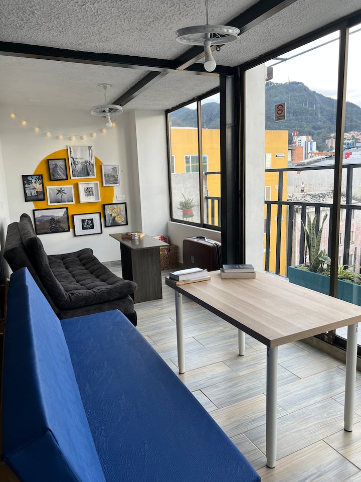 Cómodo Y Céntrico Para Parejas - Bogotá