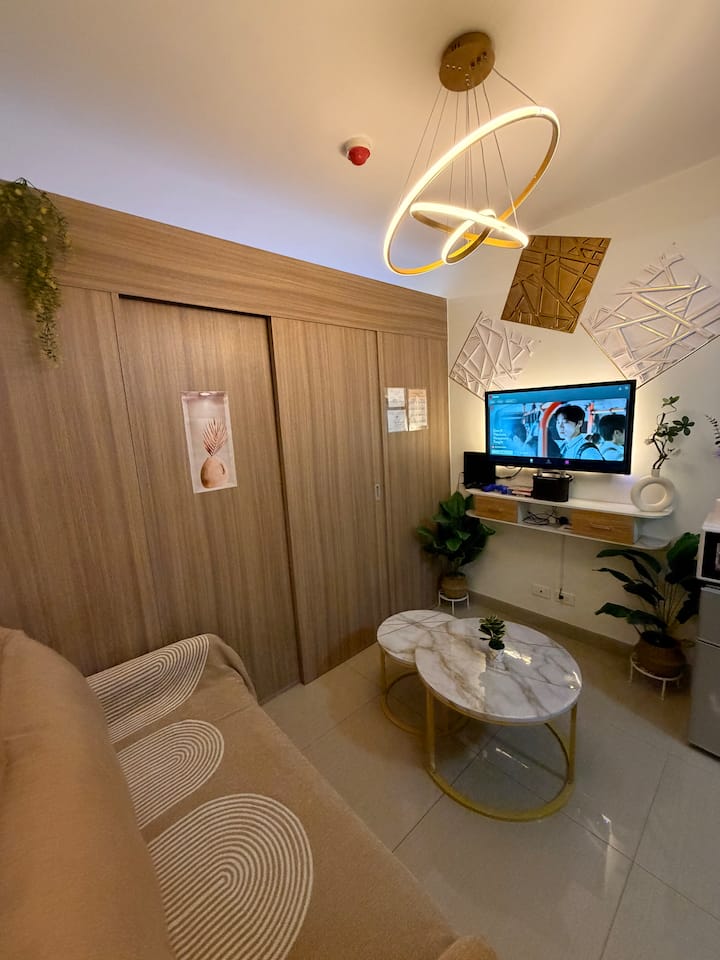 Zen Urban Condo Near Moa & Naia | Ps4 + Netflix - Metro Manila