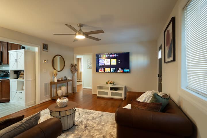 Modern 4br |10 Min To Bwi & Fort Meade | Sleeps 8 - Baltimore/Washington Airport (BWI)