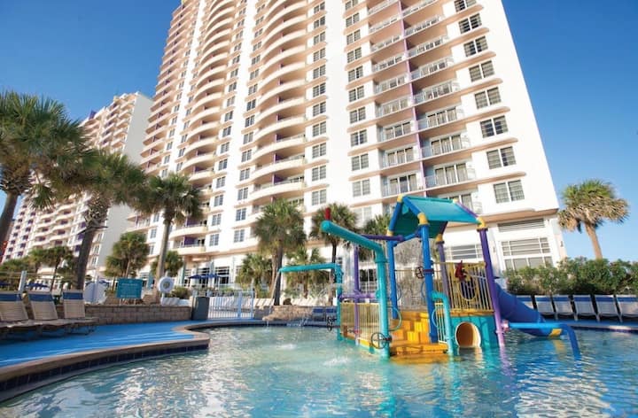 2bd/2ba At Ocean Walk - Daytona Beach, FL