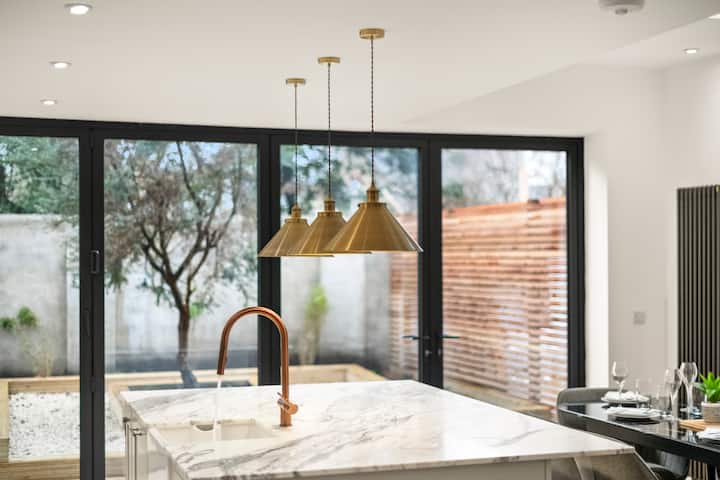 Luxury 5-bedroom, Short Stays, Kensington, Uk - Twickenham