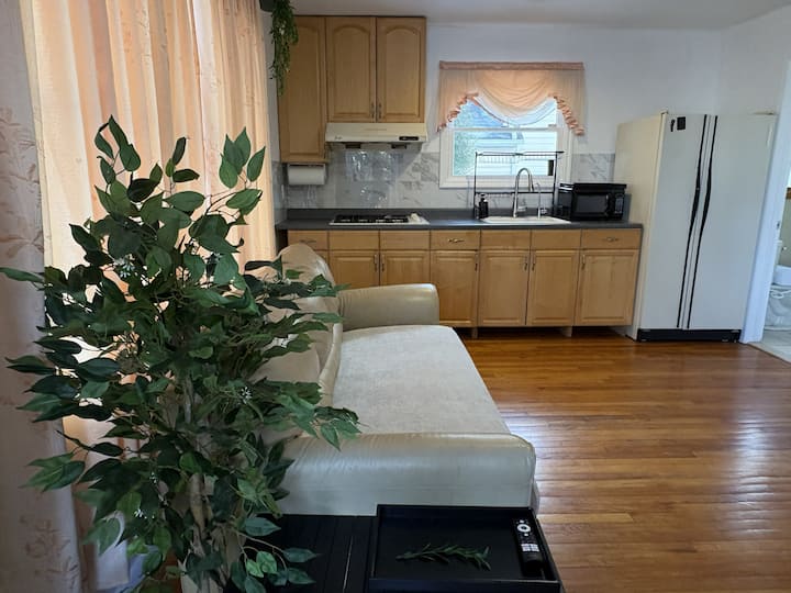 Cozy 1 Br Retreat In Edison - Edison, NJ