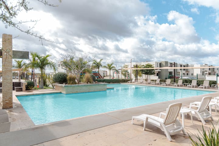 Casa Nueva En Hispania Con Amenidades Y Seguridad. - La Paz