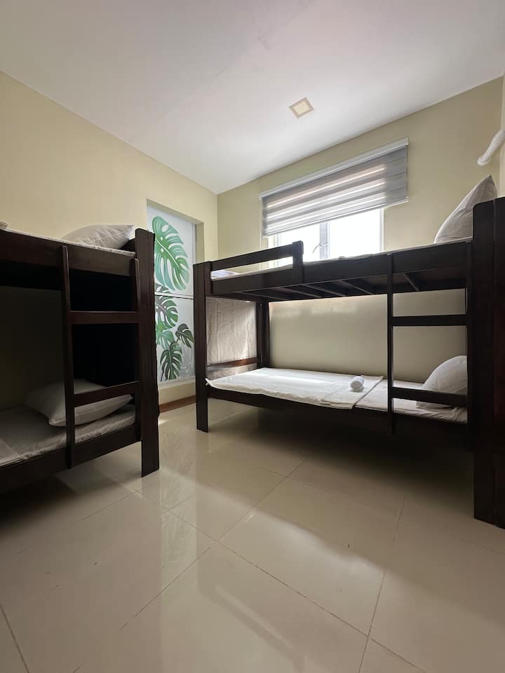 海景背包客帶空調房，2分鐘到達國際碼頭 - Coron