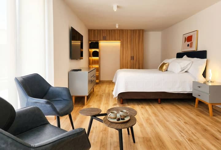 Angelópolis Y Centro Cerca|amplio|estacionamiento - Puebla