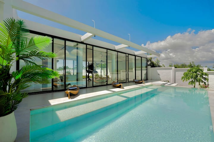 Full Beachfront Villa | Private Pool & Seaview - Tanzanie