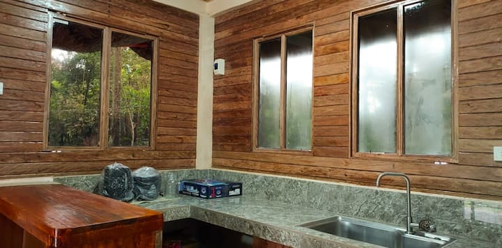 Tiny Home Near Beach Surf Hub - For Small Group - Sorsogón