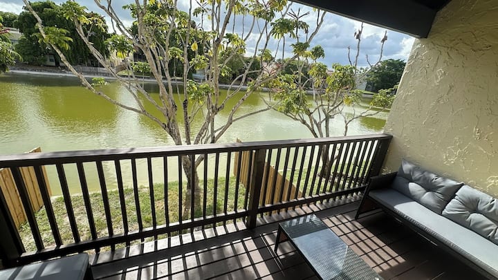 Casa Lago 33 - Sunrise, FL