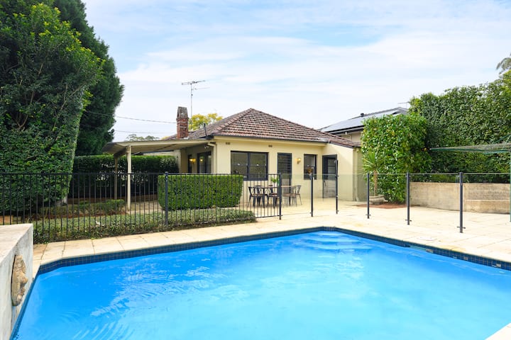 Family House With Pool Close To Pymble Station - Gordon